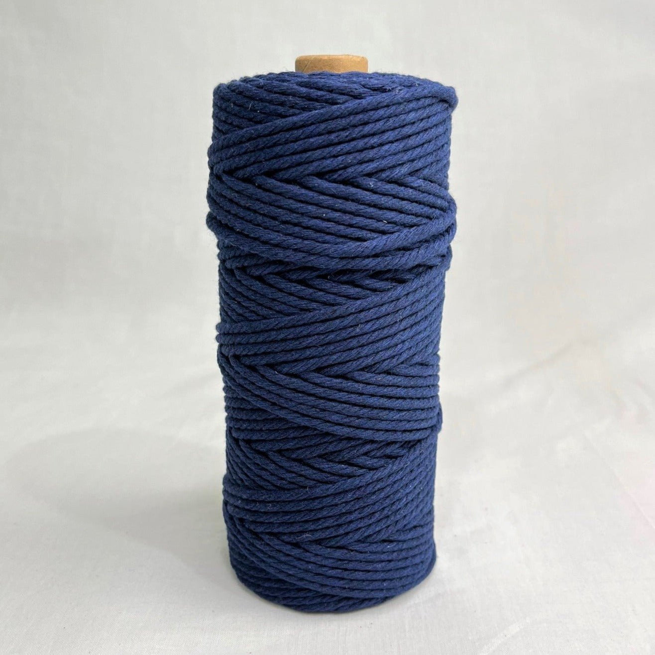 3mm Macrame Cotton Rope 100mtr roll - Navy — Harry & Wilma